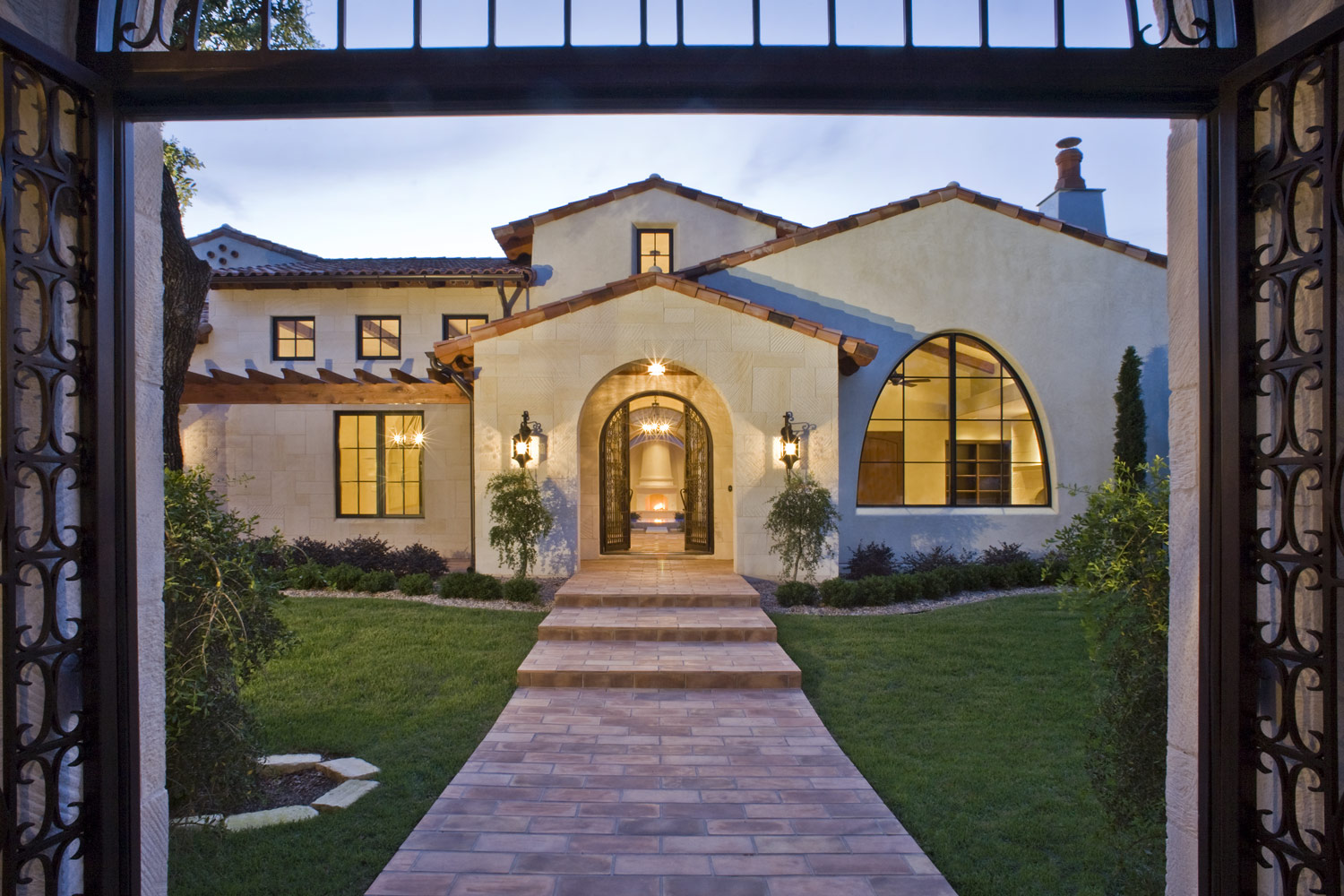 Jon Luce | Marly Way